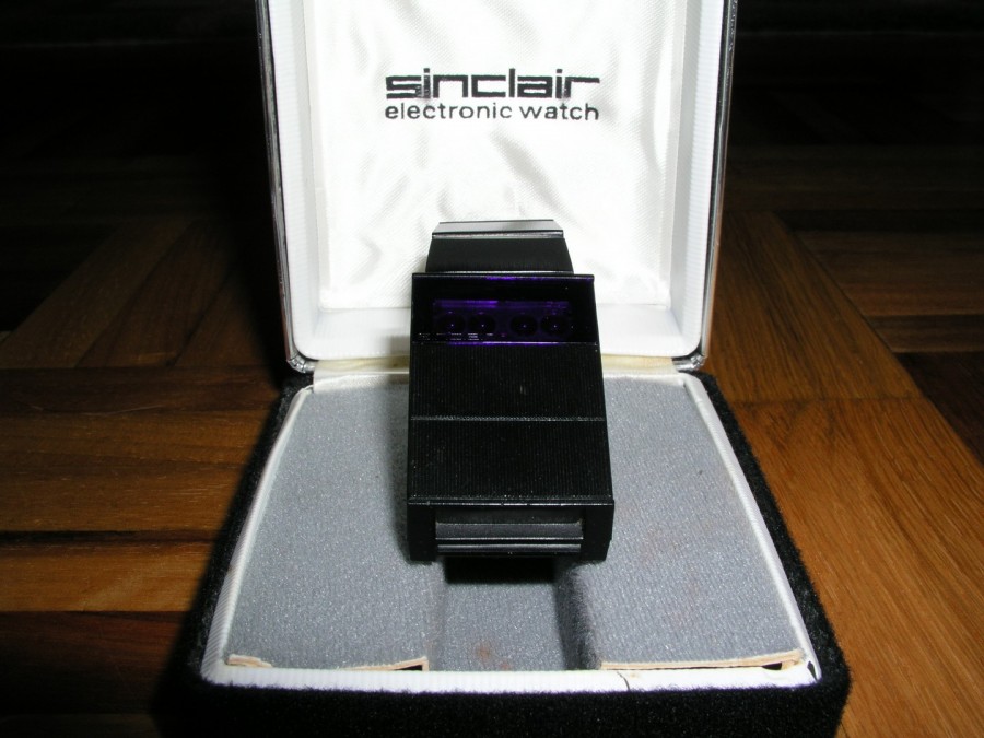 Sinclair Black Watch (1975) – The Swiss Personal Museum of 80's ...
